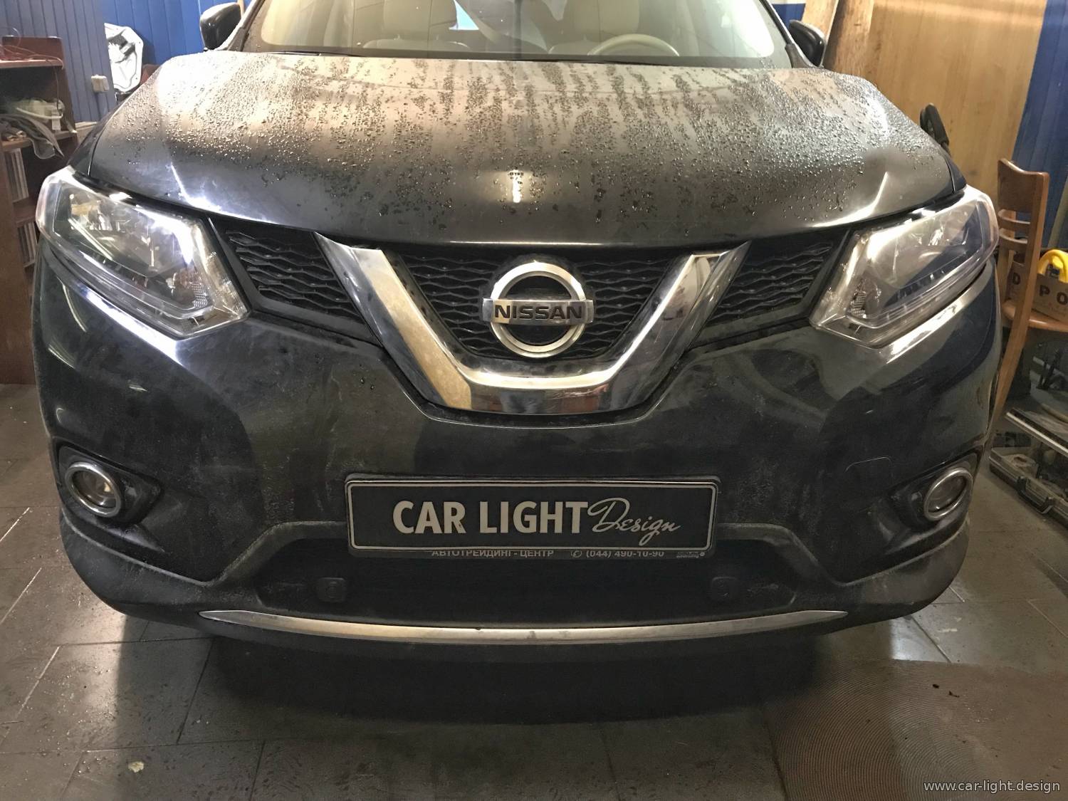 Repair of fogged optics on a Nissan X-Trail